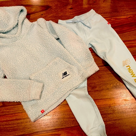 New Balance | Matching Sets | New Balance Girls Fleece Sweat Suit Size ...